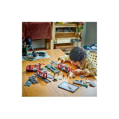 LEGO® City Tram with Stop 60423 | postshop.ch