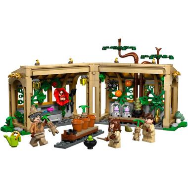 LEGO® Harry Potter Hogwarts Castle: Herbology Class 76445 | postshop.ch